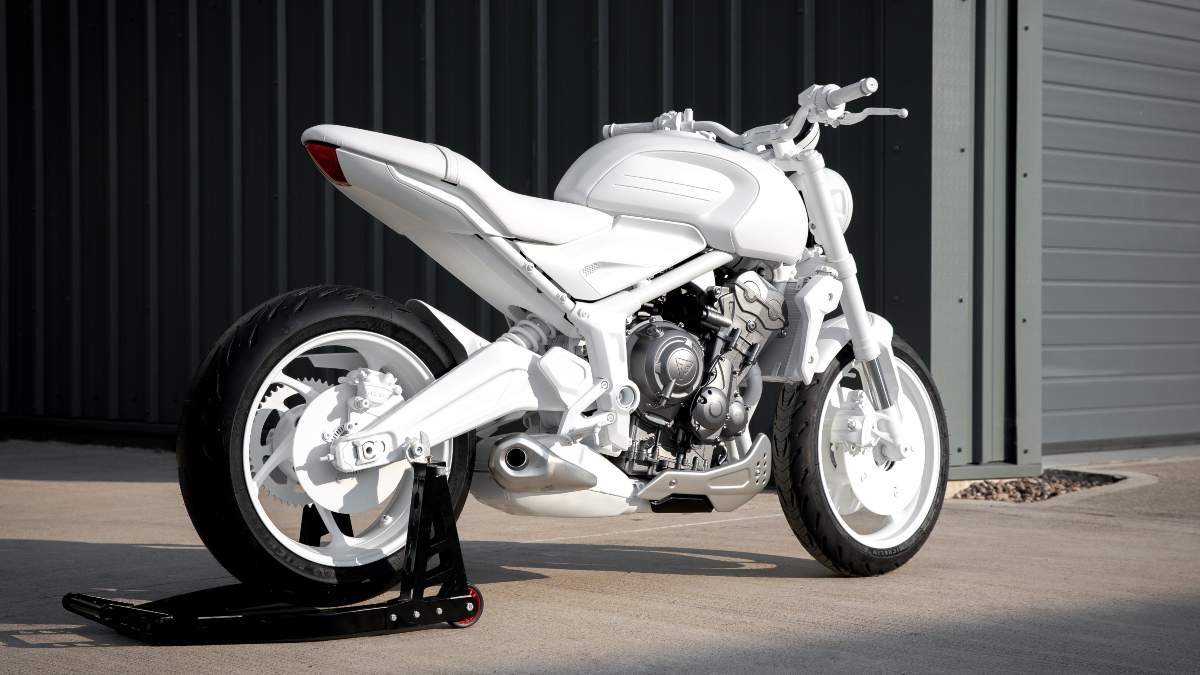 Triumph Trident Prototype Revealed - Moto World